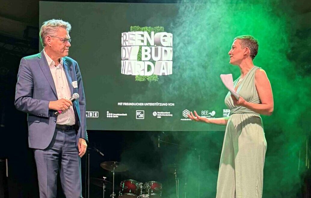 Bewirb Dich für den Young Green Buddy Award 2026! - Aktionsbündnis ...